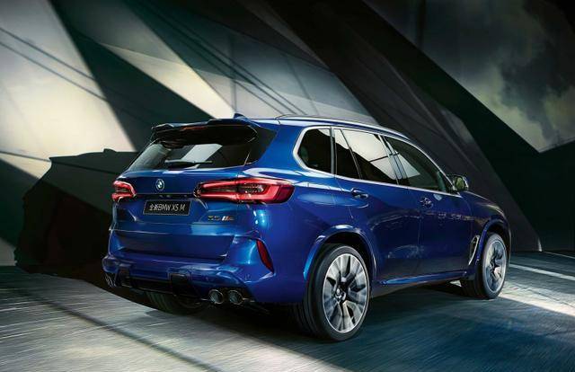 王者归来，宝马X5配4.4T＋V8发动机爆600马力，连颗螺丝都是进口_搜狐汽车_搜狐网