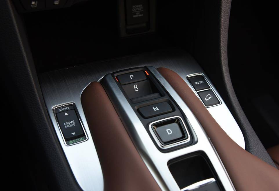 实力出众的本田SUV，2.0T爆272马力，配四驱，比汉兰达更威风_搜狐汽车_搜狐网