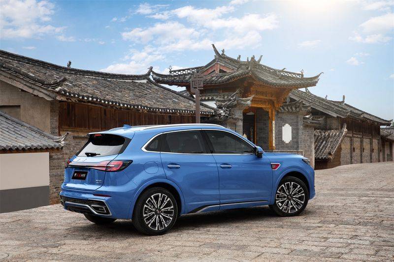 18.38万起 B级豪华SUV新红旗HS5长春马拉松上市_搜狐汽车_搜狐网