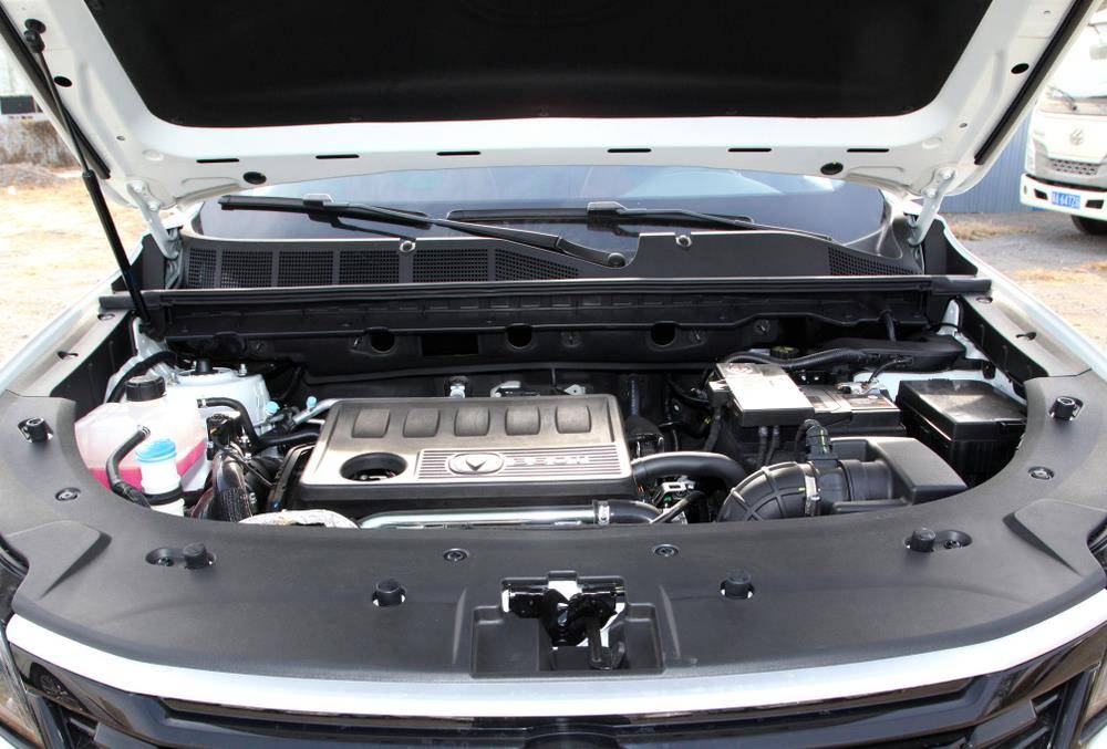 长安颜值派SUV，溜背线条不输宝马X4！233马力配8AT_搜狐汽车_搜狐网