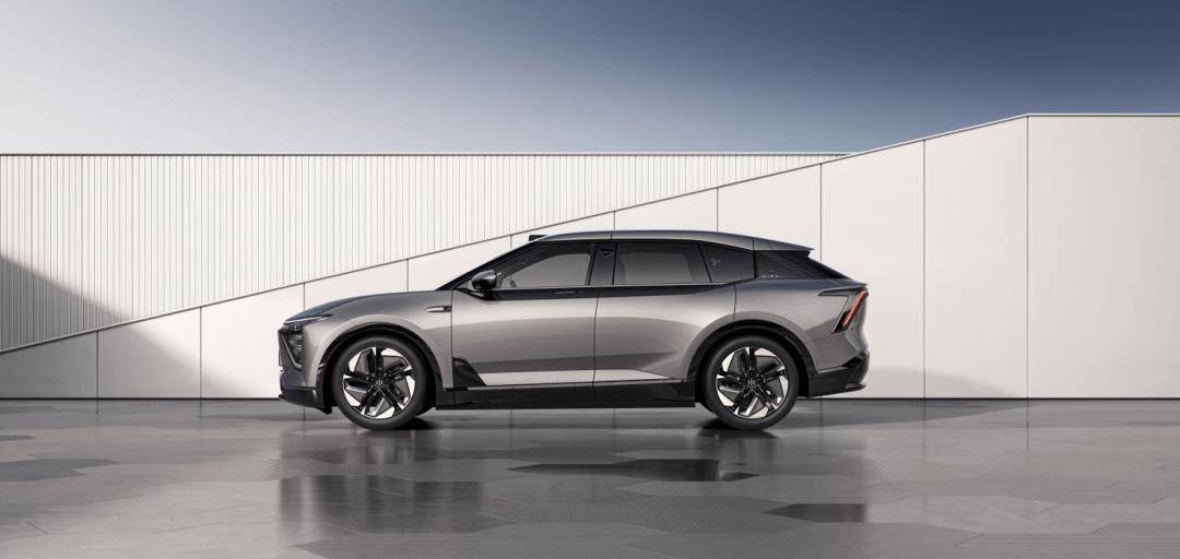 坐拥展翼门与800km+续航的高合HiPhi Y，售价不到50万！_搜狐汽车_搜狐网