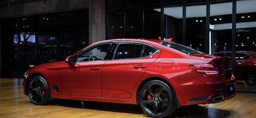 捷尼赛思G70到店，车标似宾利，全系245马力，纯进口预售25.58W起_搜狐汽车_搜狐网