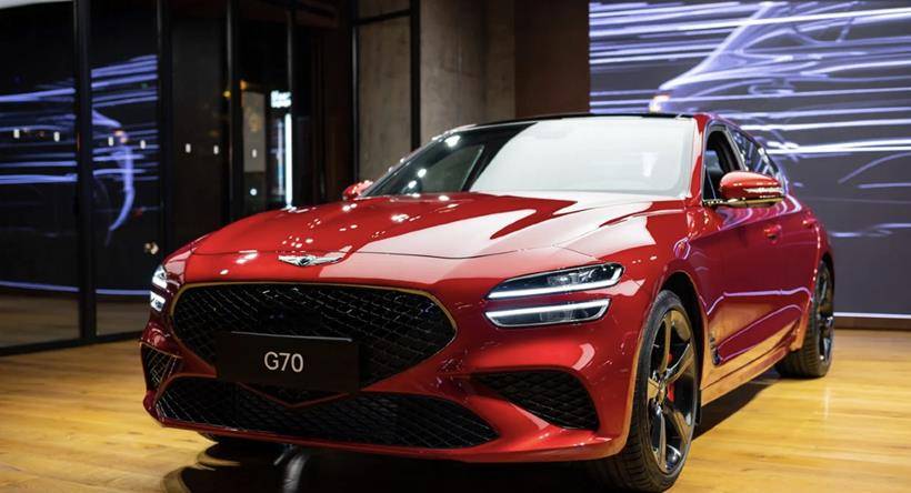 捷尼赛思G70到店，车标似宾利，全系245马力，纯进口预售25.58W起_搜狐汽车_搜狐网