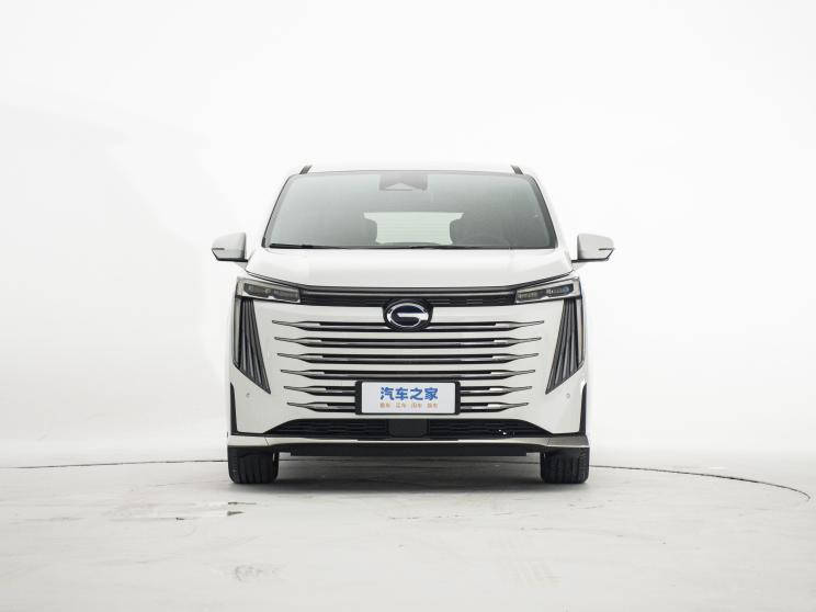 外观寓意“九五之尊”，2.0T插混续航1032km，这次腾势D9完败？_搜狐汽车_搜狐网