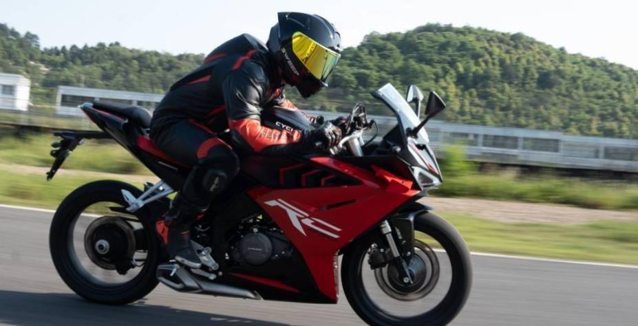 赛科龙RC250重磅来袭，能否脚踩春风，拳打QJ？_搜狐汽车_搜狐网