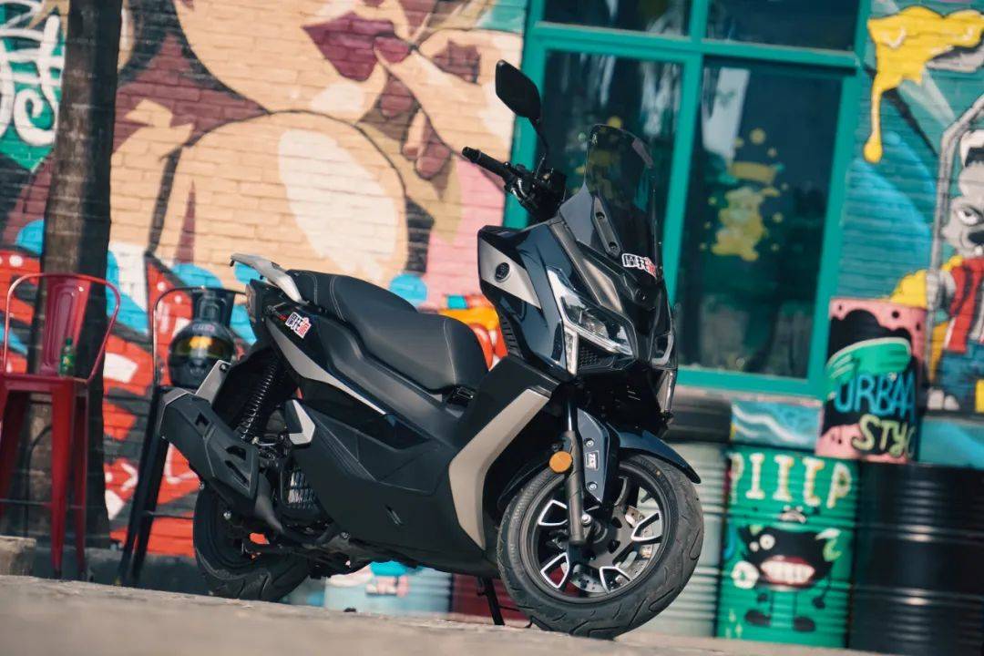 7项升级再降千元：全网首测2023款VOGE SR150GT_搜狐汽车_搜狐网