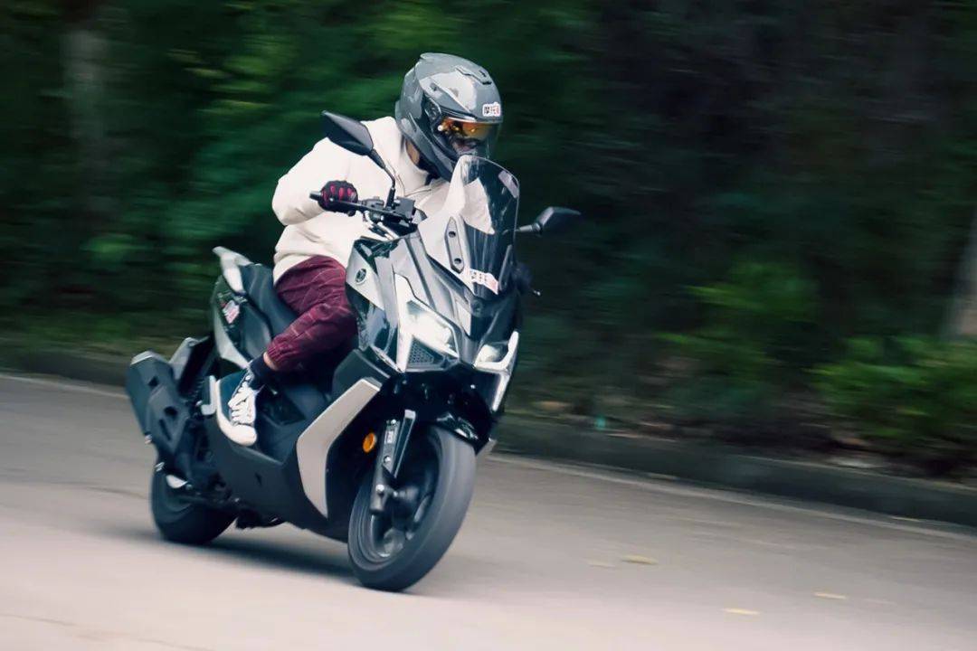 7项升级再降千元：全网首测2023款VOGE SR150GT_搜狐汽车_搜狐网