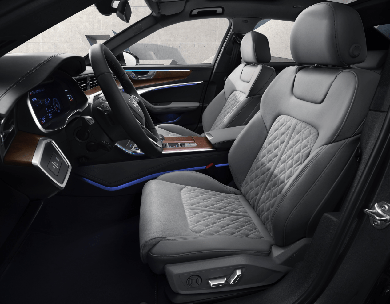 凯迪拉克全新CT6 PK奥迪A6L，看驾舱就是知道谁更优秀！_搜狐汽车_搜狐网