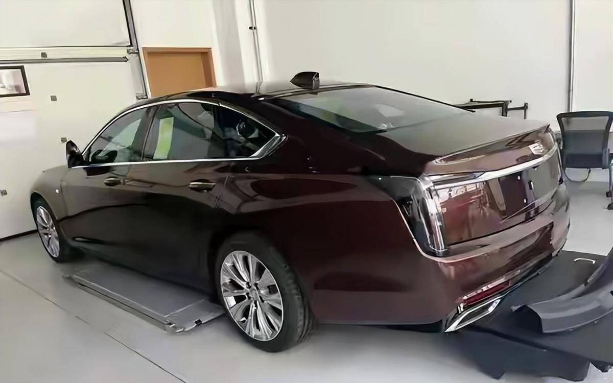 凯迪拉车CT6内饰官宣，配33英寸9K曲面屏，BBA车主很羡慕_搜狐汽车_搜狐网