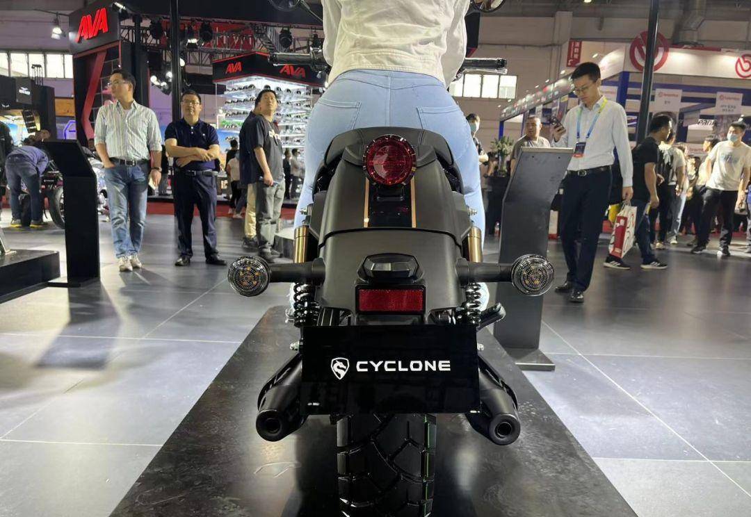 赛科龙RX650、RA401重磅发布，全新“非凡”体验_搜狐汽车_搜狐网