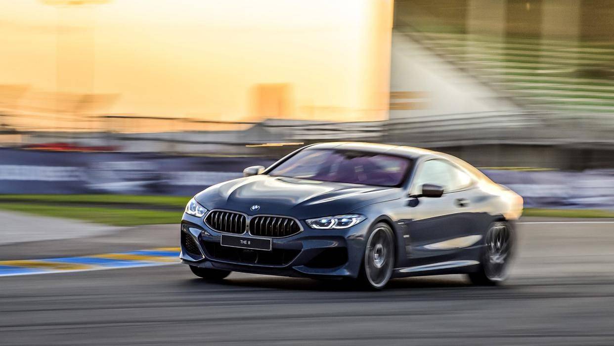 试驾BMW 840i：有点小帅，还是西装暴徒的范儿！_搜狐汽车_搜狐网