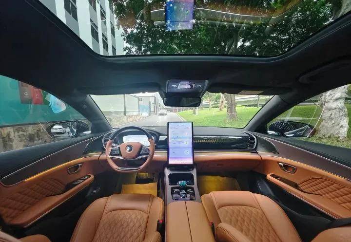 20w的比亚迪汉 VS 40w的奥迪a6_搜狐汽车_搜狐网