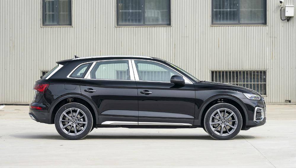 买豪华SUV也别太随意！最新质量榜公布：XC60、Q5L前十，XT5上榜_搜狐汽车_搜狐网