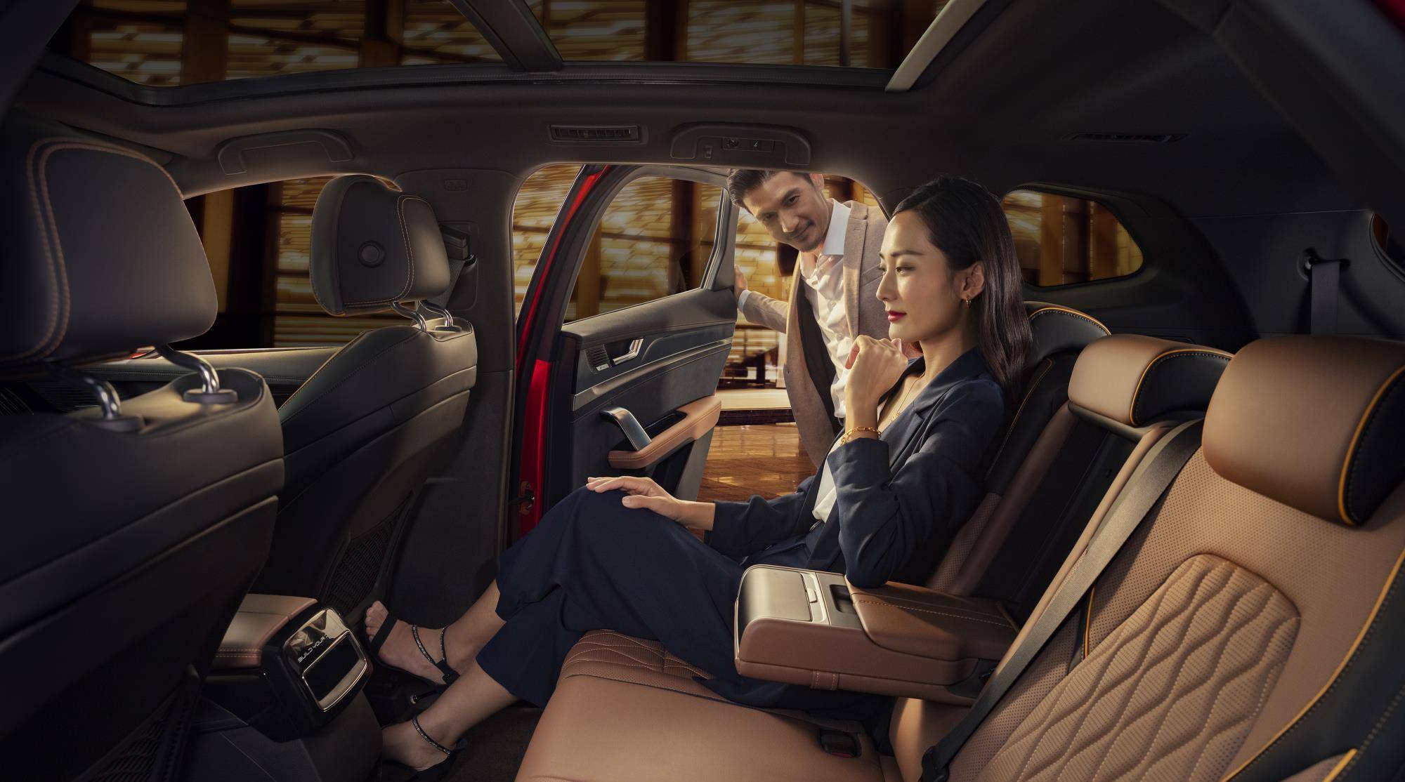 这SUV没让国人失望，长4米9宽2米，油耗1.5L满油能跑2000km_搜狐汽车_搜狐网