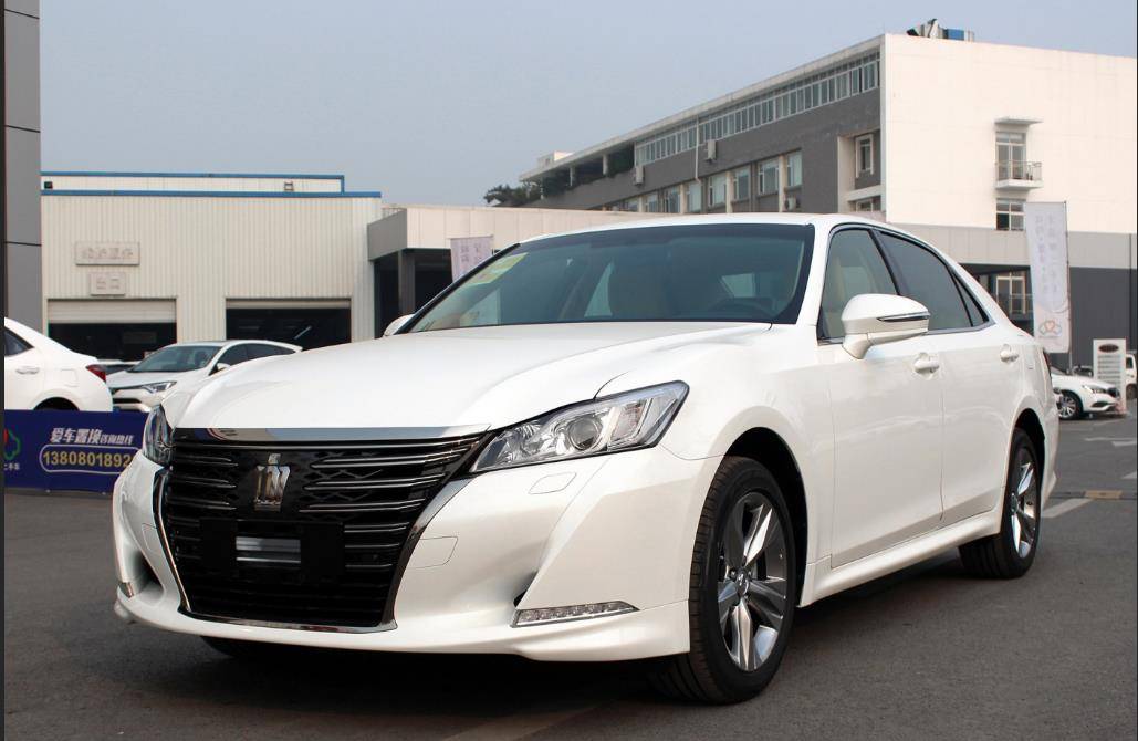 丰田旗下最为经典的车，当年配V8裸车都要90万，逼格不输奥迪A6L_搜狐汽车_搜狐网