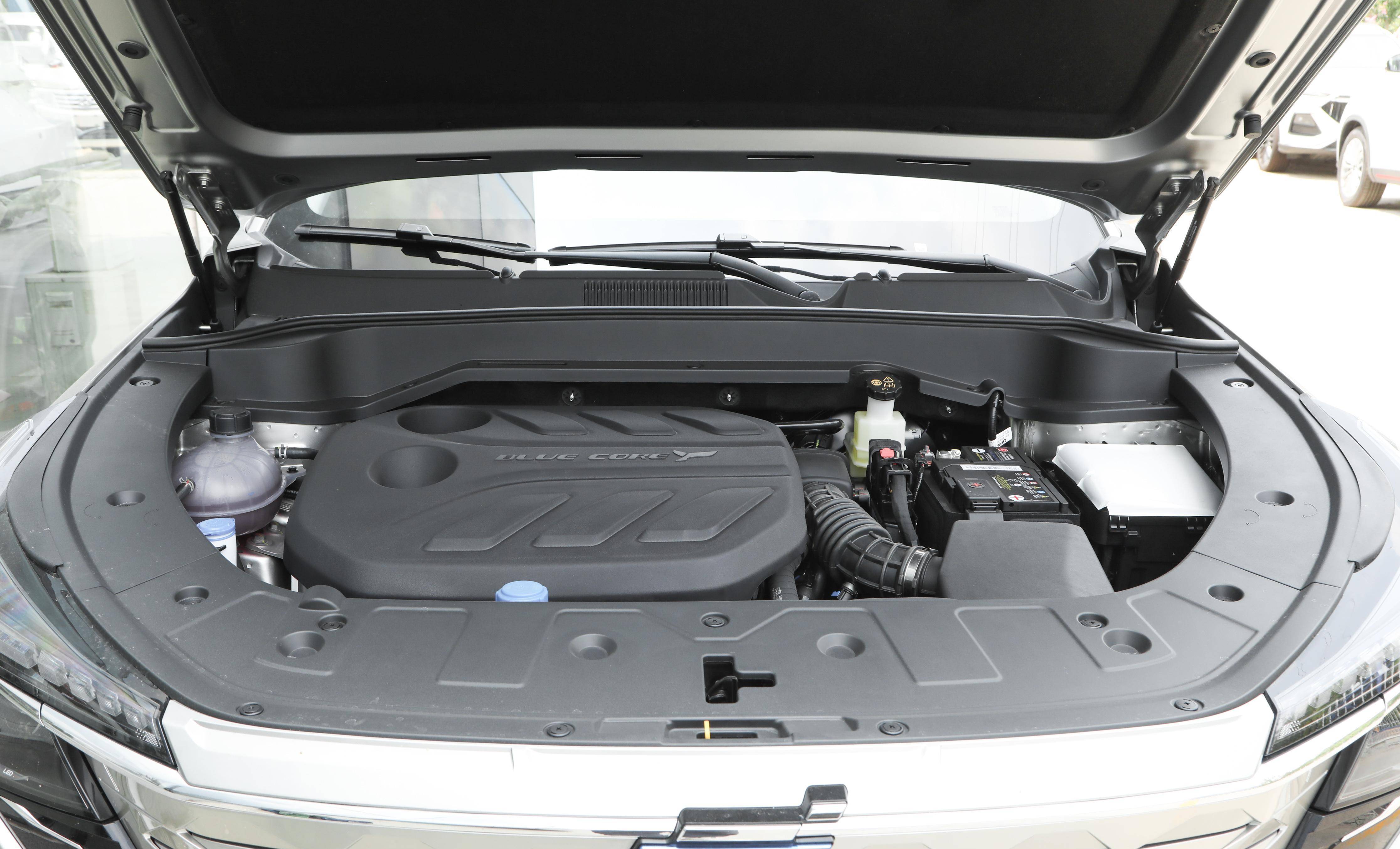 与哈弗H6同级，2023款长安欧尚Z6 1.5T上市，售9.99万元起_搜狐汽车_搜狐网