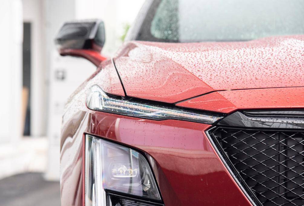 凯迪拉克“放大招”了，新车20万出头配9K曲面屏，带你看GT4_搜狐汽车_搜狐网