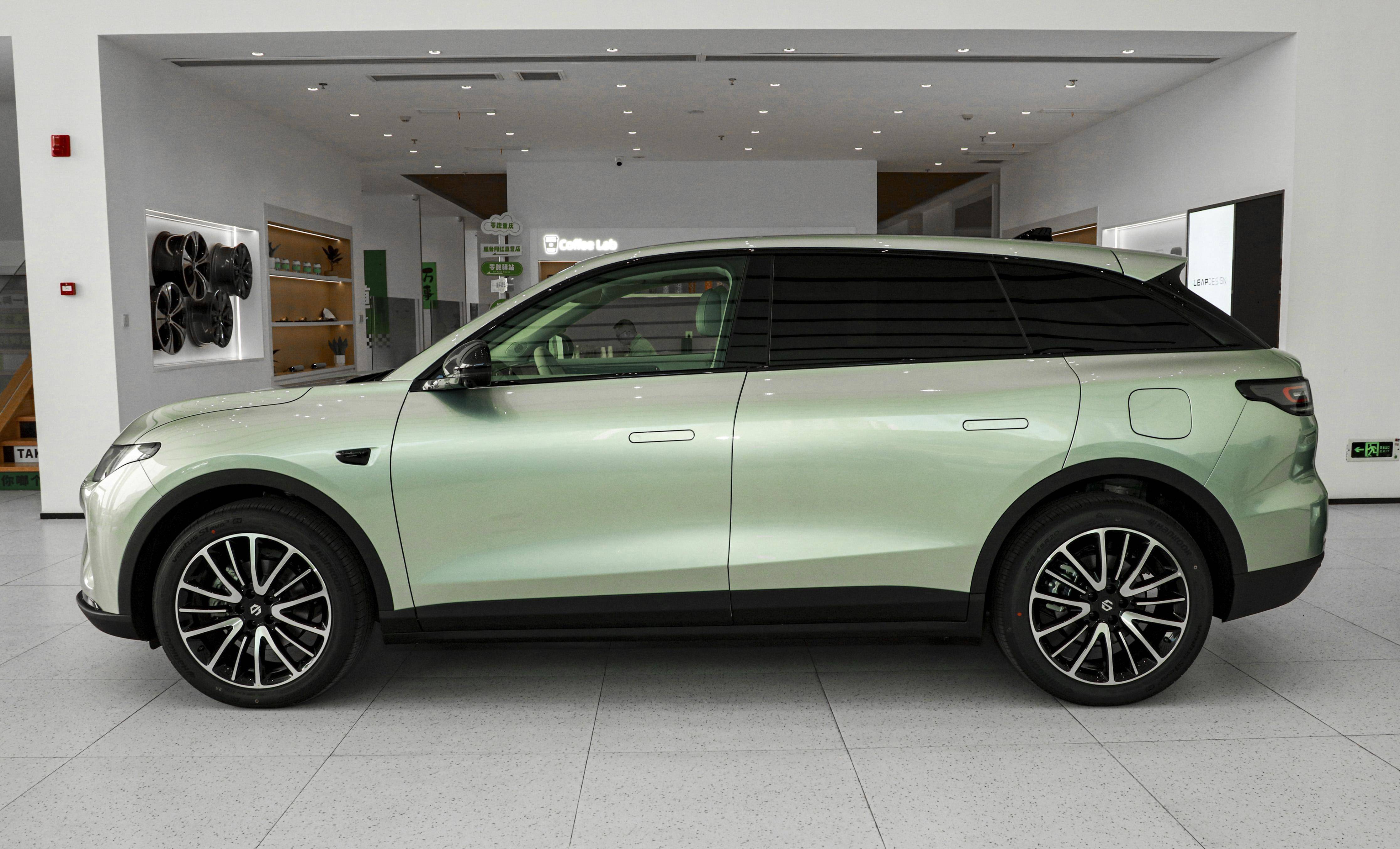 闷声赚钱？4月卖出6146辆，中型SUV，14.98万，性价比才是王道！_搜狐汽车_搜狐网