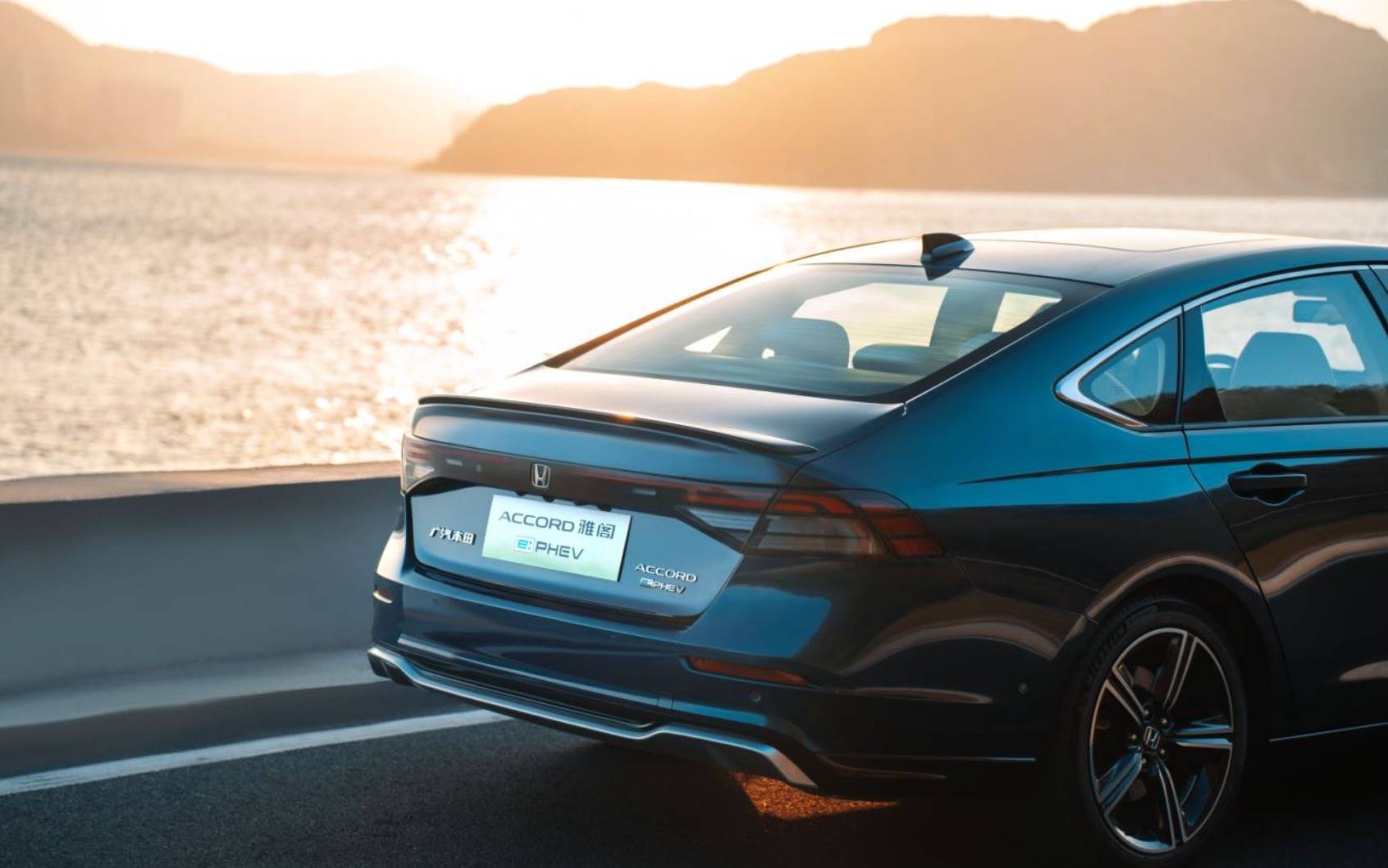 试驾雅阁e:PHEV，这才是合资新能源车该有的样子_搜狐汽车_搜狐网