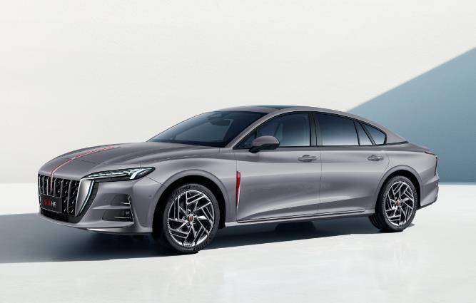 顶配23.98万元，红旗H6有多能打，对比奥迪A4L看看实力如何_搜狐汽车_搜狐网