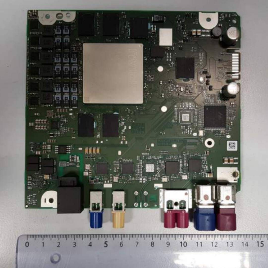全球首发高通第四代座舱旗舰SA8295P量产车型：奔驰新E级_搜狐汽车_搜狐网