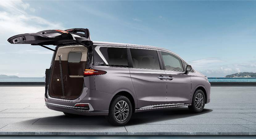 将高端MPV价格打下来，22.98万起售的奔腾M9太香了_搜狐汽车_搜狐网