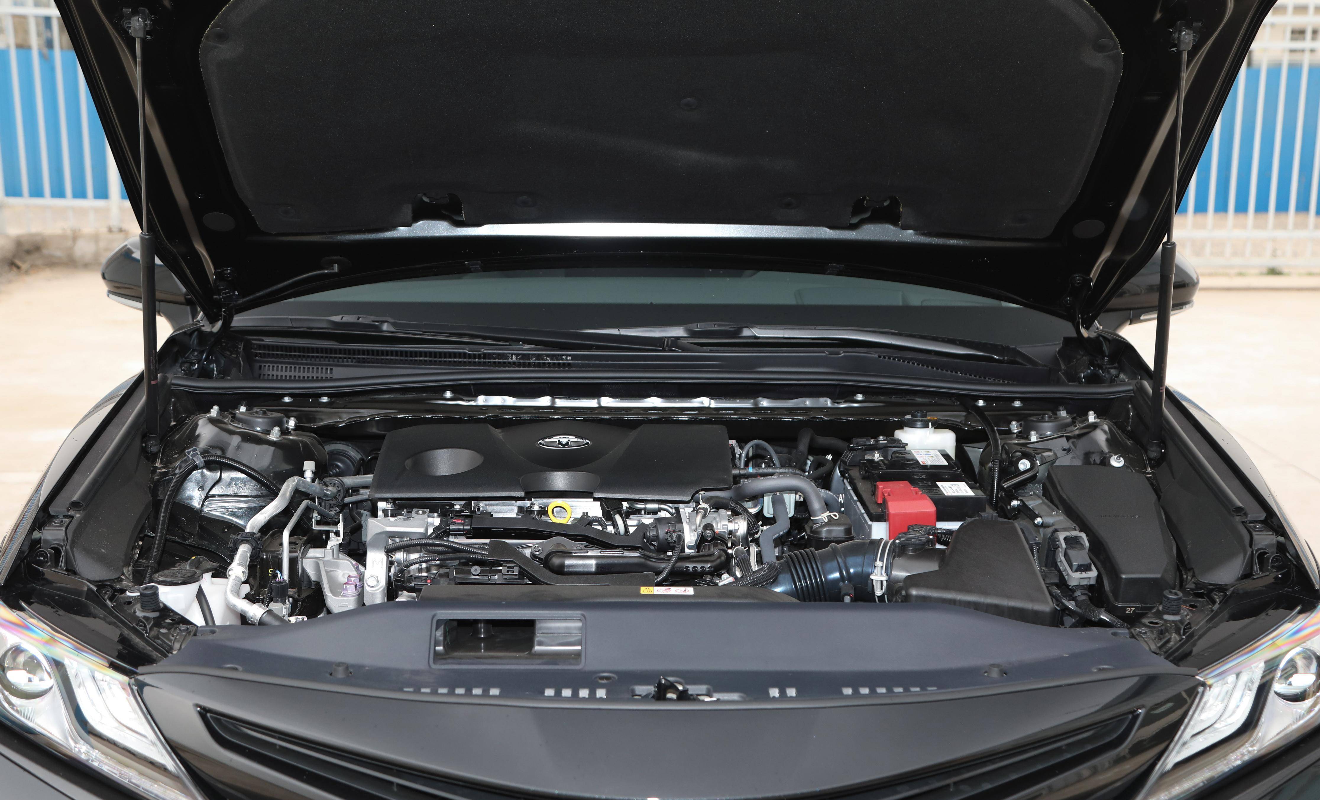 一代经典凯美瑞，降价促销，油耗6.07L，轴距2825mm，香吗？_搜狐汽车_搜狐网