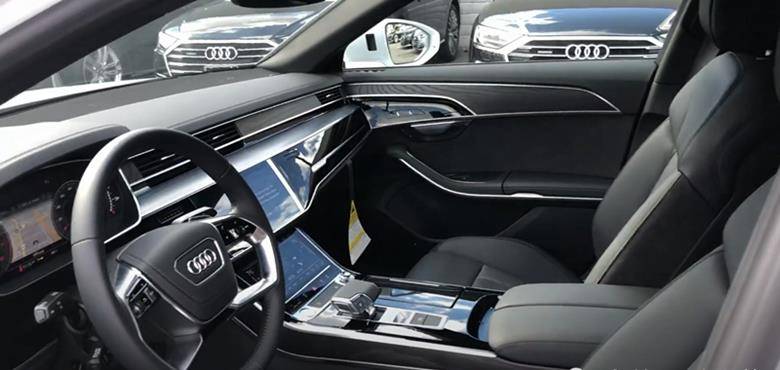 新款“奥迪A8L”海外曝光，大尺寸中网，配熏黑运动套件！_搜狐汽车_搜狐网