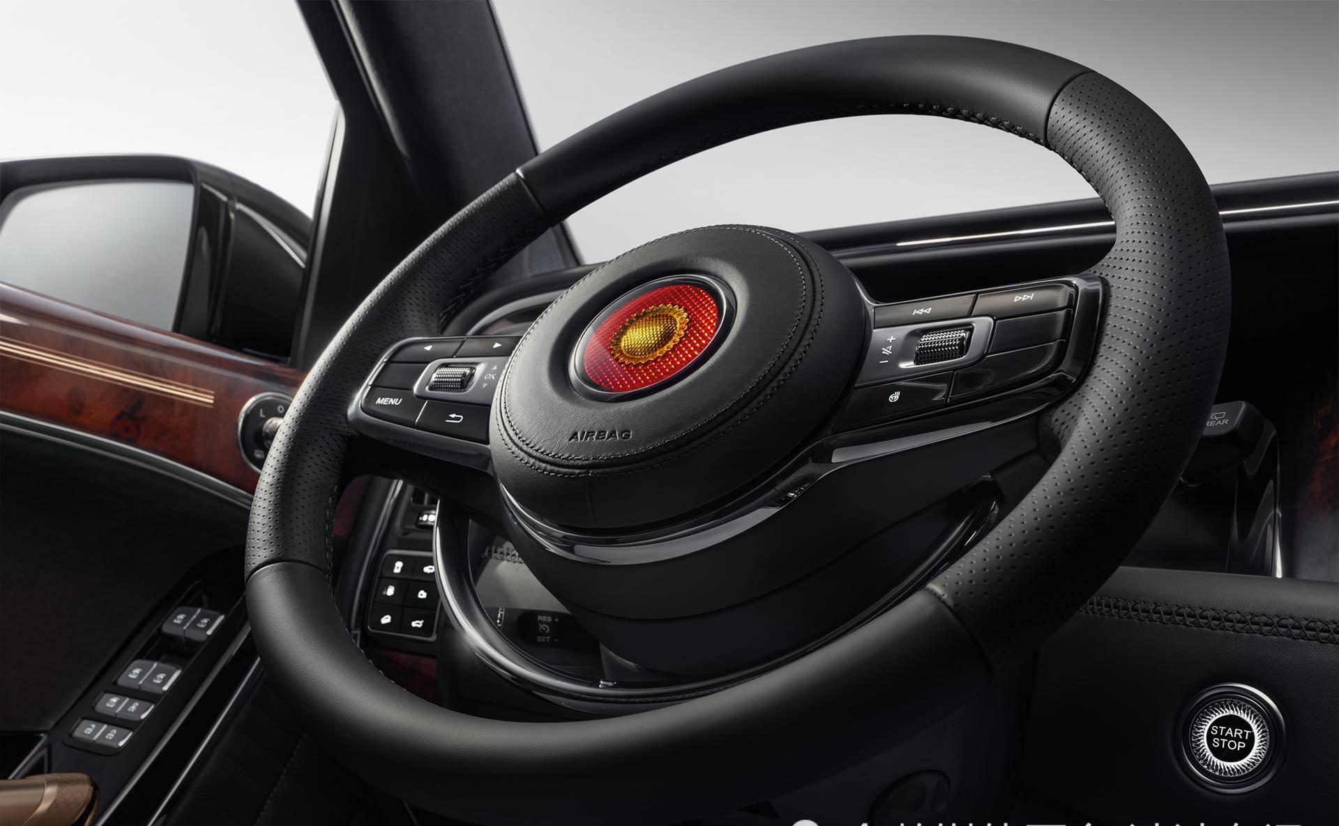 红旗LS7正式上市，售价136.58万元起_搜狐汽车_搜狐网