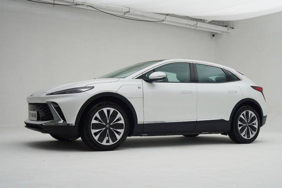 别克ELECTRA E4正式上市 推出四款车型，售18.99万-25.99万元_搜狐汽车_搜狐网