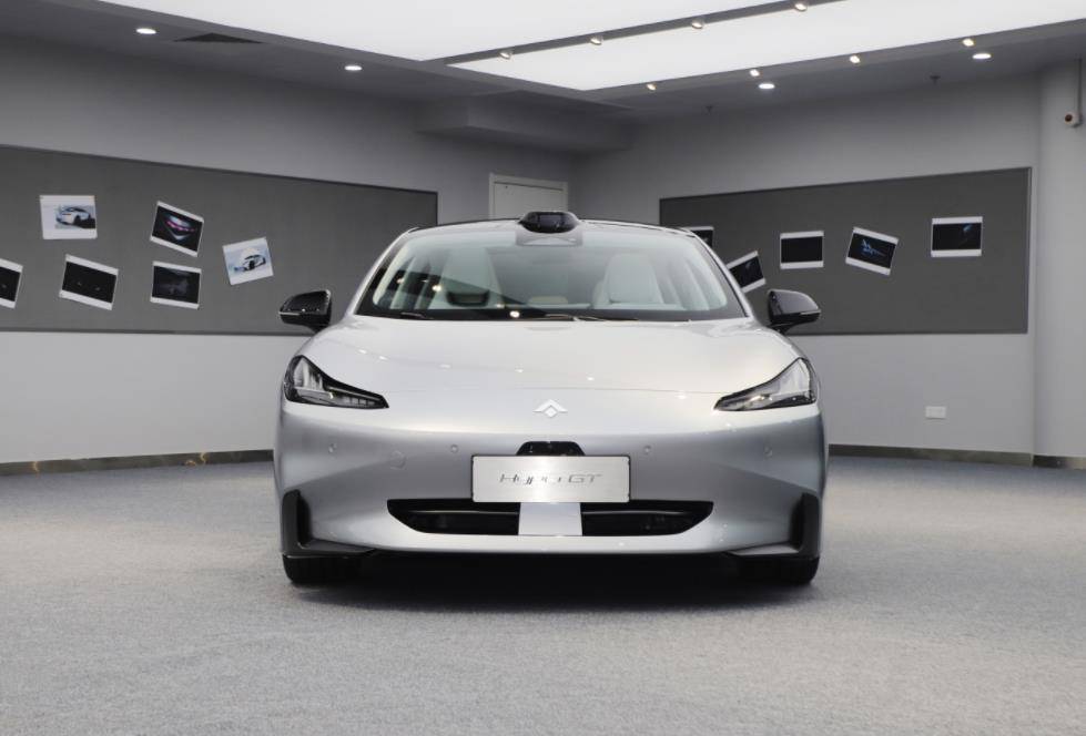 广汽埃安推出高端中大型轿跑，风阻0.197Cd，单电机加速4秒级_搜狐汽车_搜狐网