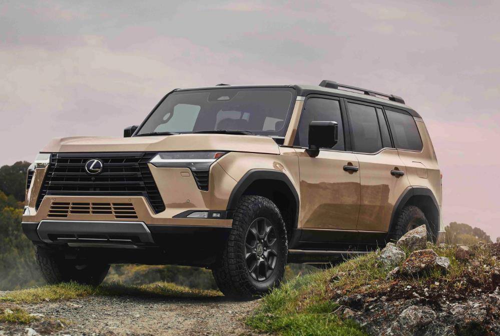 全新雷克萨斯GX曝光了，搭载3.5T+10AT+全时四驱，造型更加硬派了_搜狐汽车_搜狐网