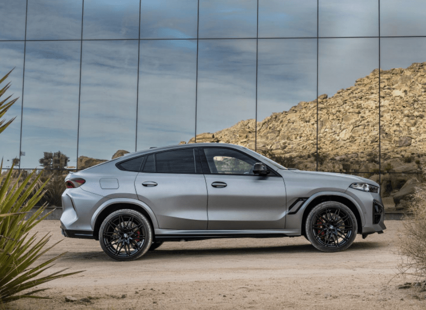 新款X5 M/X6 M雷霆版酷炫上市！外观性能升级，售价144.89万起_搜狐汽车_搜狐网