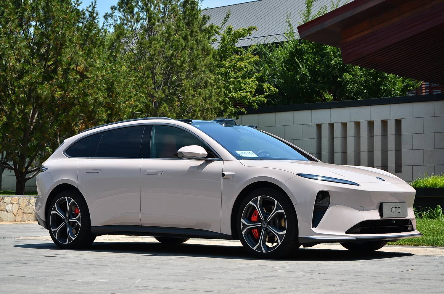 翻身仗第三弹！蔚来ET5 Touring正式上市 售29.8万元起_搜狐汽车_搜狐网