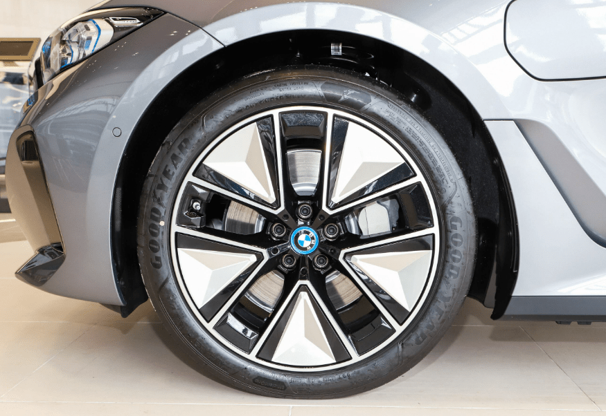 宝马i3评测：电动时代的驾趣之美_搜狐汽车_搜狐网