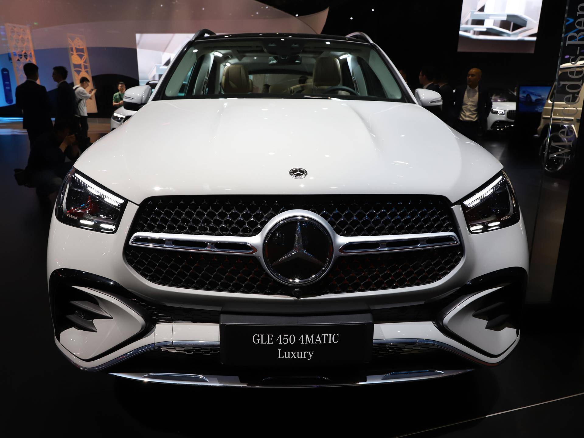 现款售价69.98万元起 中期改款奔驰GLE通过国6b认证 有望近期上市_搜狐汽车_搜狐网