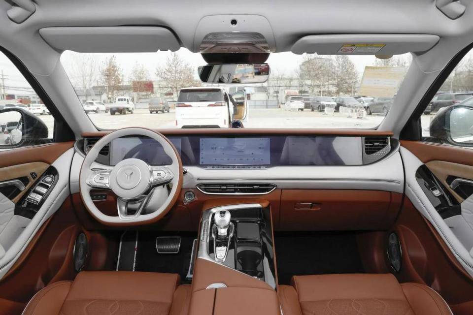 新势力VS国家队，同为大五座SUV，岚图FREE和蔚来ES7谁更值？_搜狐汽车_搜狐网