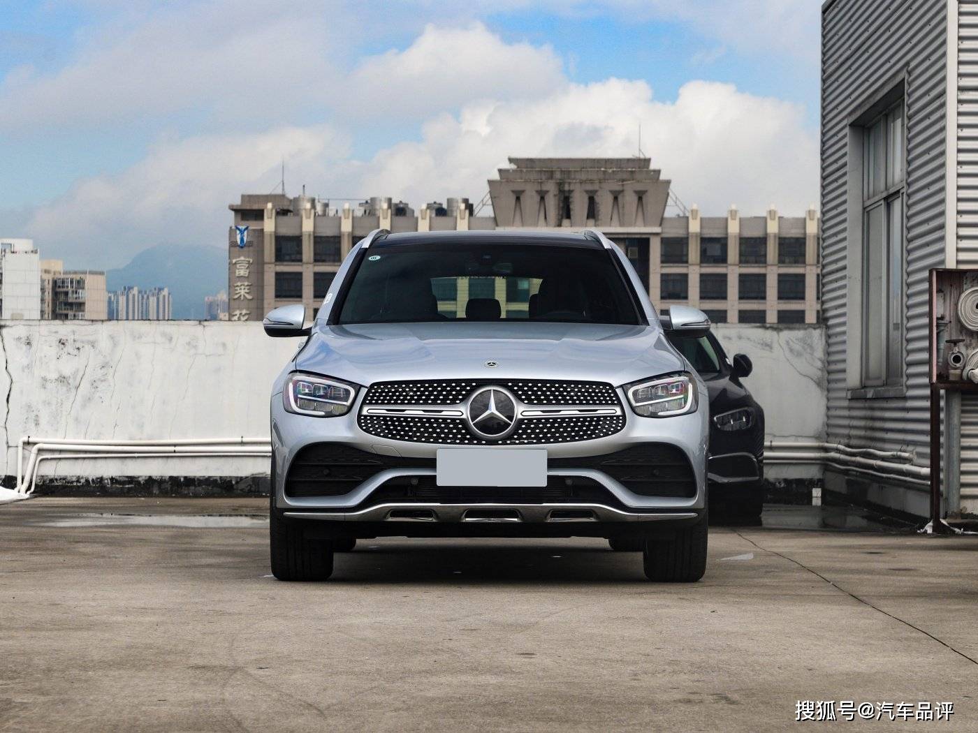 豪华品牌间的对决，奔驰GLC、凯迪拉克XT5和奥迪Q5L_搜狐汽车_搜狐网