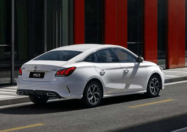 上汽名爵MG5新车上市，售价6.79万起，值得购买吗，买车怎么选？_搜狐汽车_搜狐网