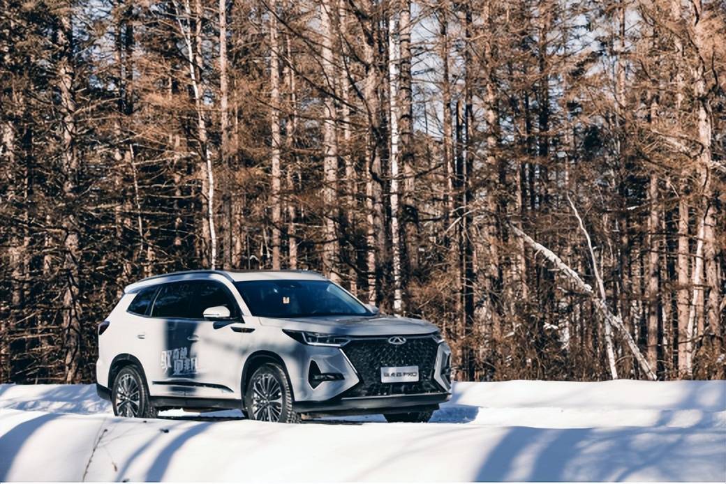 十三万级SUV选谁？瑞虎8 PRO与第二代CS75PLUS！_搜狐汽车_搜狐网