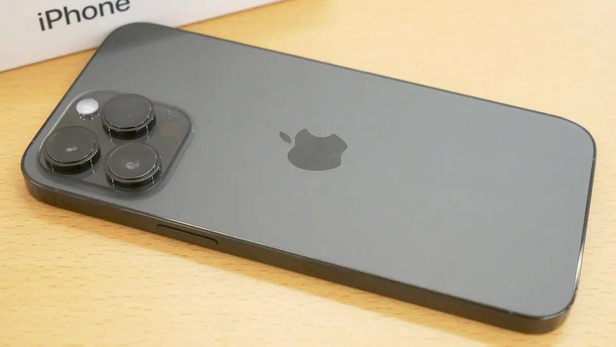 iPhone15系列基本确认，依然售价5999元起，14ProMax降1900元让路_苹果_价格较低_定价