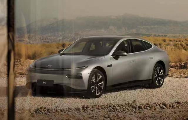 卖不动了？小鹏P7的625E车型转为对公销售 新增586E，售23.99万元_搜狐汽车_搜狐网