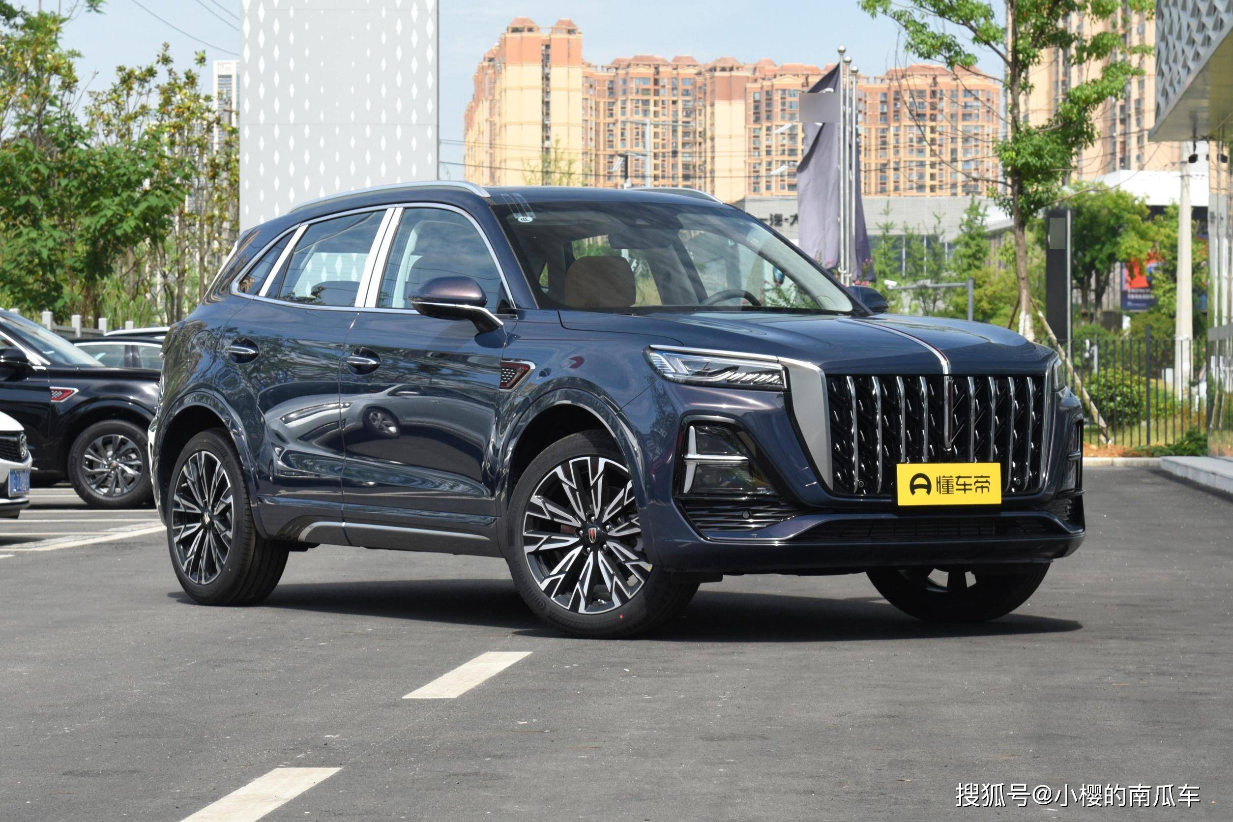 6月热销8172辆，18.38万起售，中型SUV红旗HS5本月销量能破万吗？_搜狐汽车_搜狐网