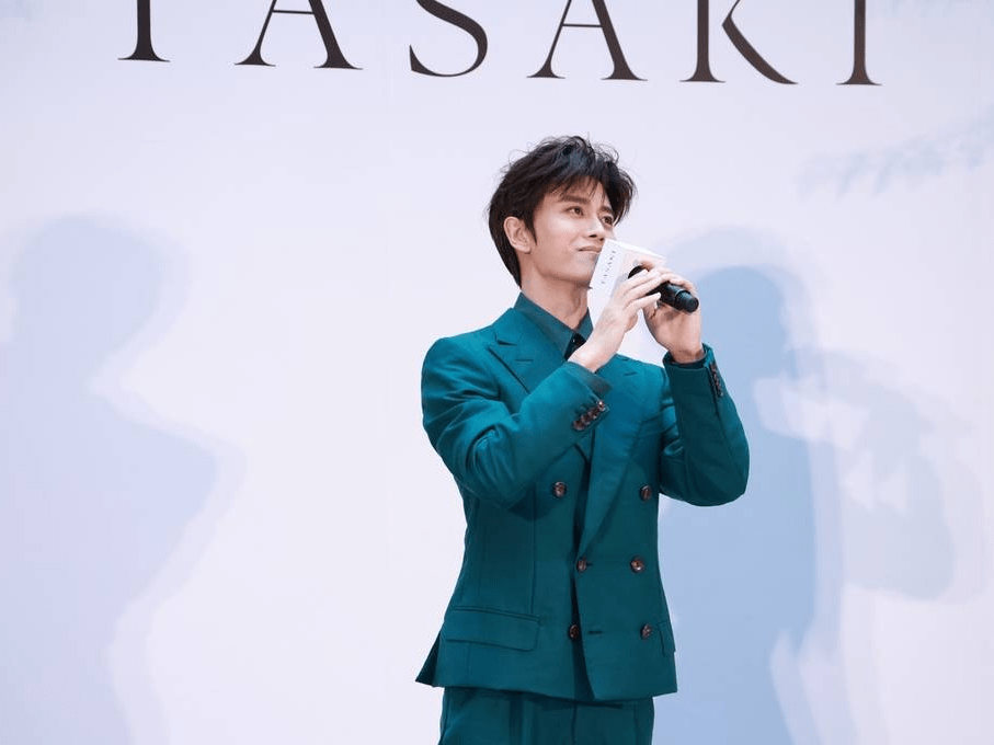 代言人任嘉伦出席TASAKI品牌活动-搜狐大视野-搜狐新闻