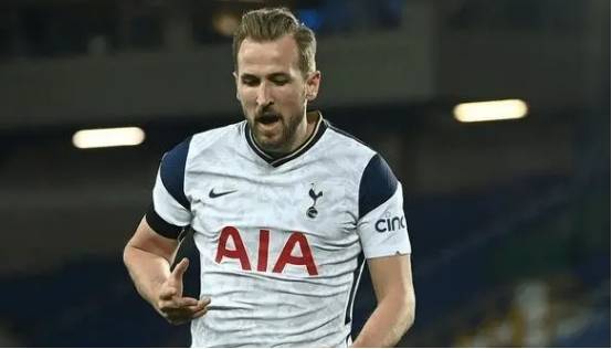 英格兰国脚哈里·凯恩（Harry Kane）的激烈争夺战_拜仁慕尼黑_合同_豪门