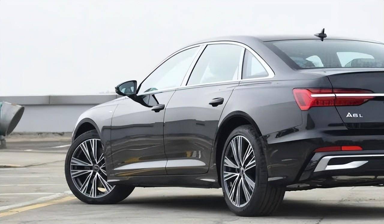 31.6万的奥迪A6L值得买吗？标配2.0T+10个气囊_搜狐汽车_搜狐网