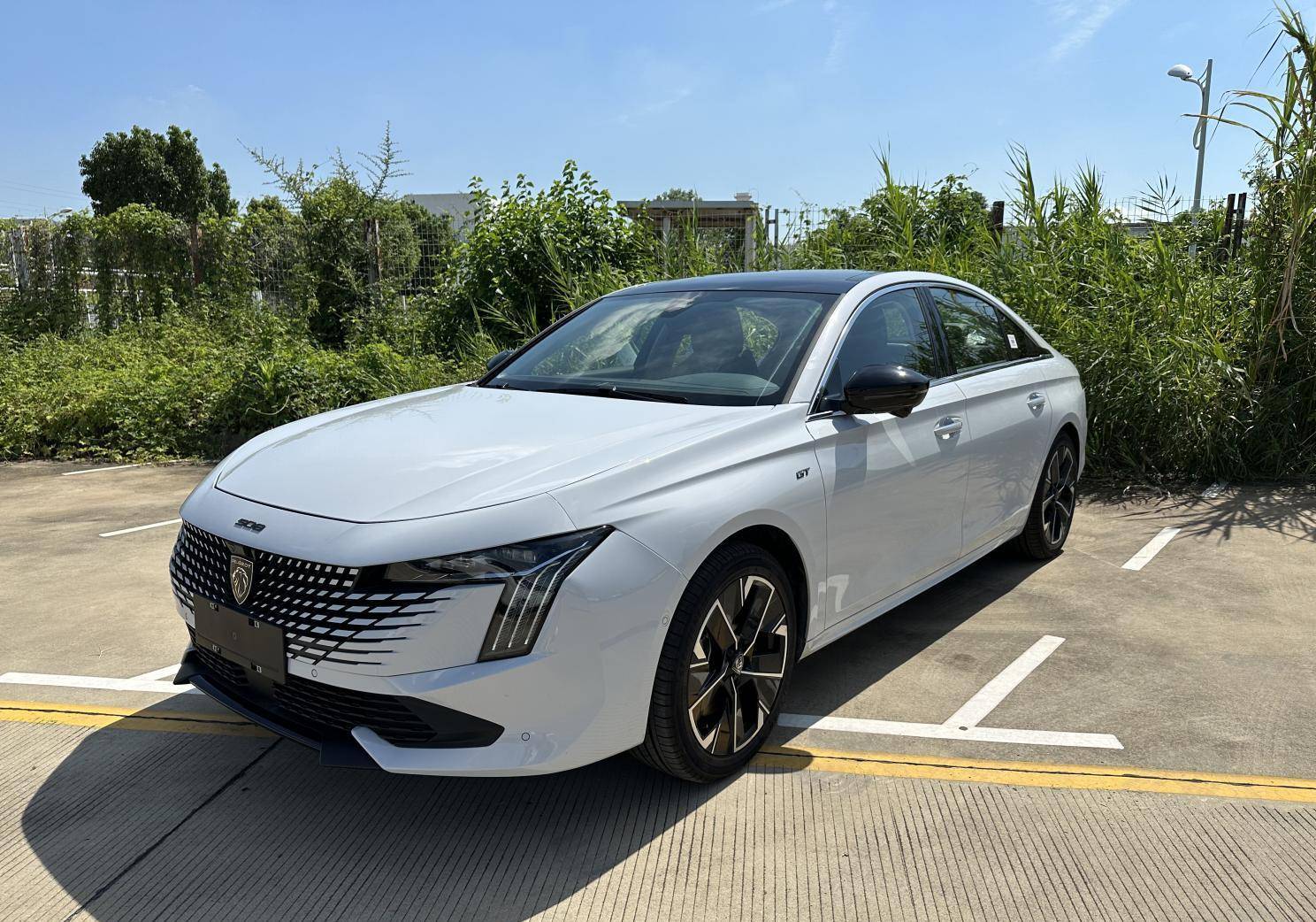 前脸大改有望于8月中旬上市，新款东风标致508L实拍图曝光_搜狐汽车_搜狐网