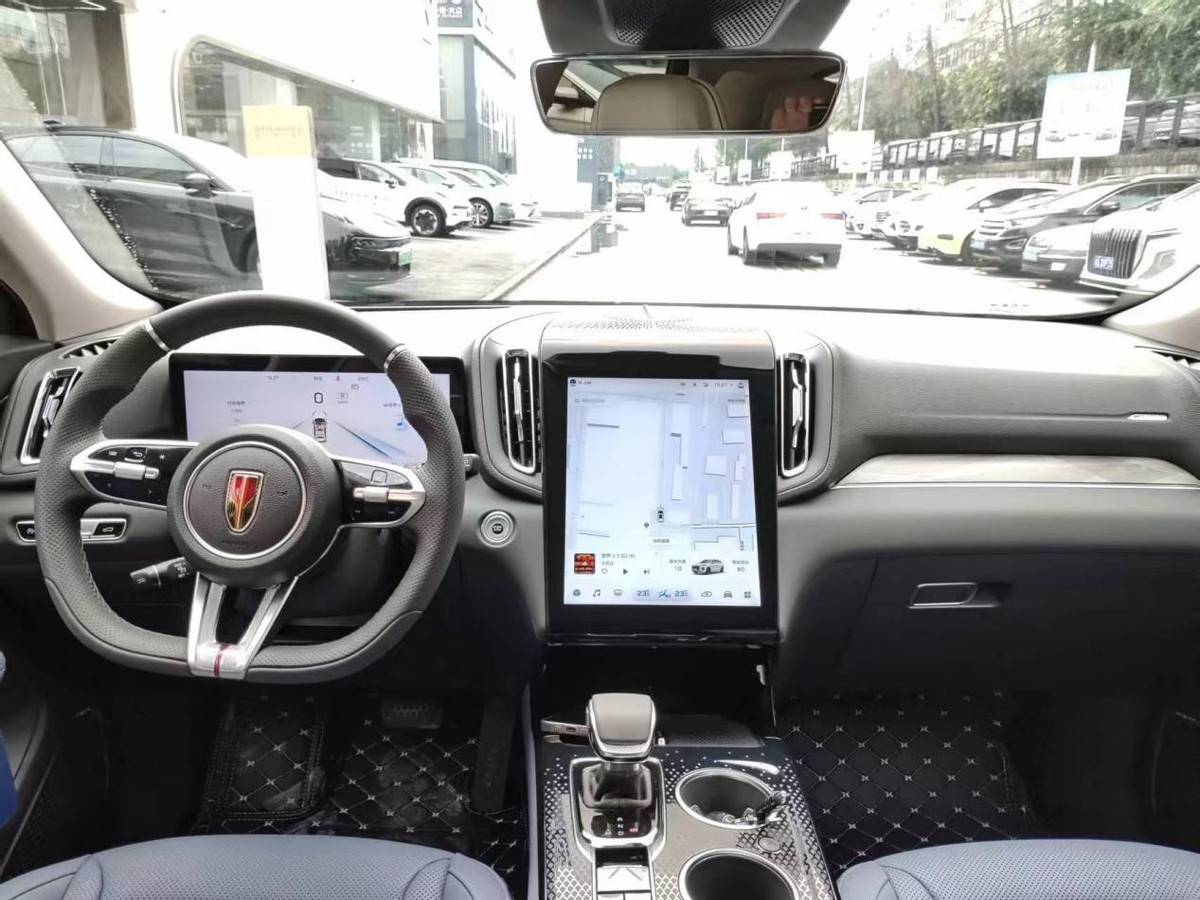 自主VS合资，都是紧凑SUV尖货，你选红旗HS3还是全新途岳？_搜狐汽车_搜狐网