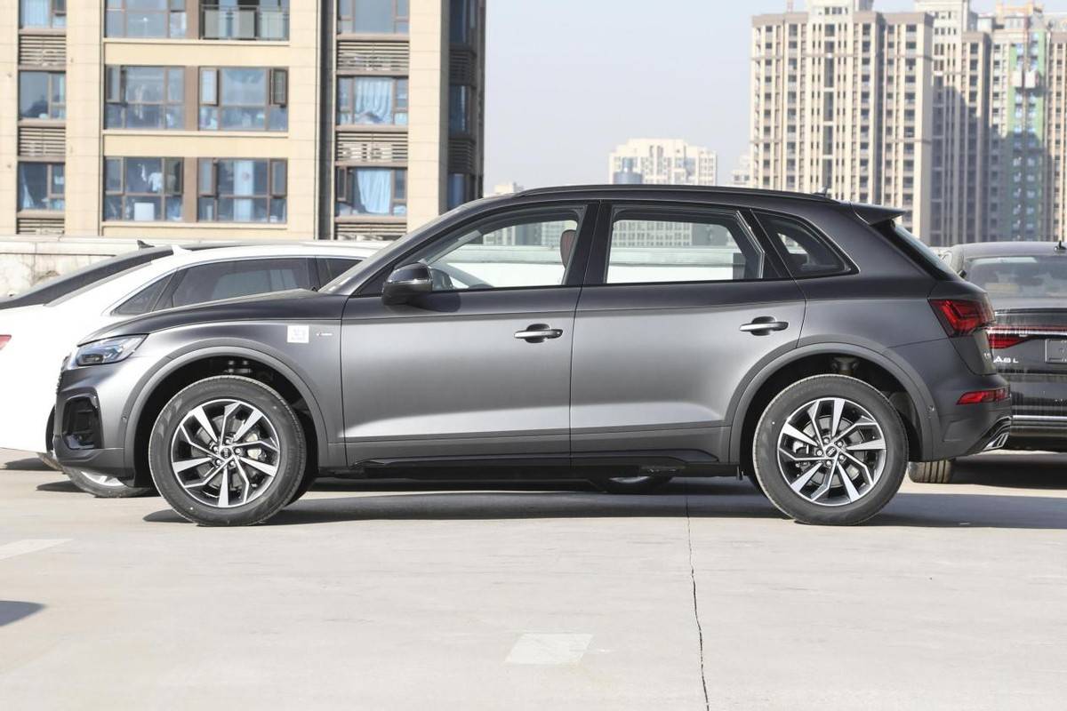 奥迪Q5L优惠近9万！标配2.0T动力，空间比X3宽敞，家用值得考虑！_搜狐汽车_搜狐网