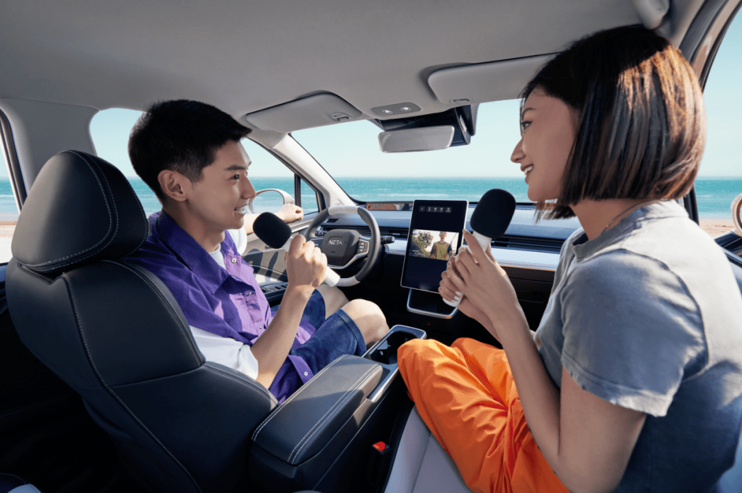 五座大空间智能纯电SUV，哪吒AYA 7.38万元起售_搜狐汽车_搜狐网